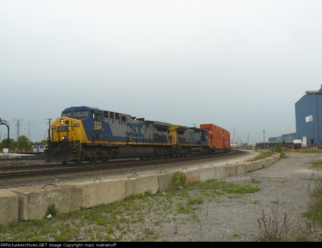 CSX 220